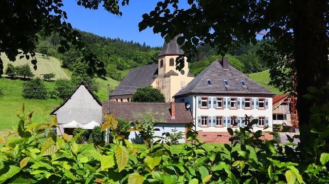 Ferienwohnungen und Hotels im Schwarzwald direkt vom Vermieter