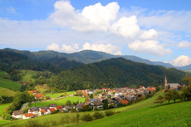Ferienwohnungen und Hotels im Schwarzwald